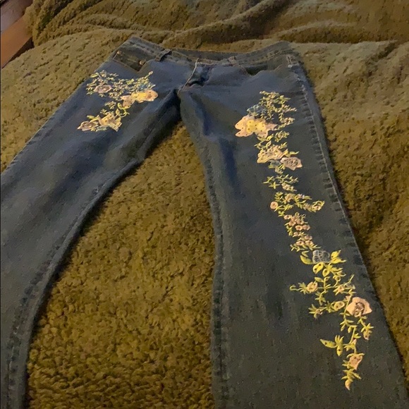 A.Z.I. | Jeans | Azi Jeans With Lots Of Embroidery | Poshmark